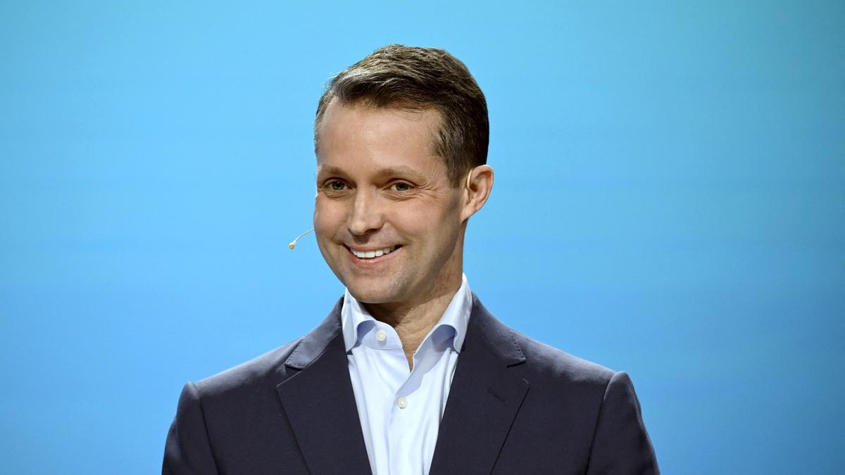 Nokia picks Intel’s AI and data centre leader Justin Hotard as new CEO ...