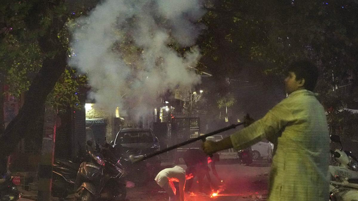 Delhi saw cleanest air quality post-Deepavali in seven years: CPCB - The Hindu