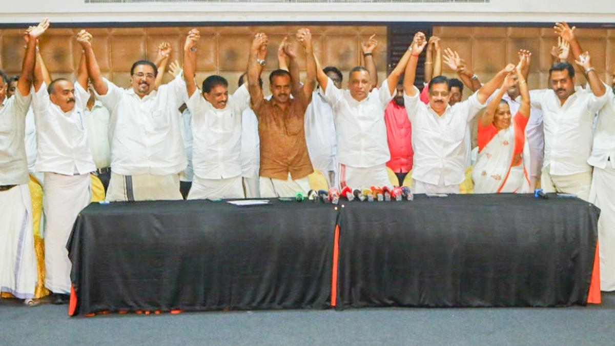 NCP-SP faction led by Reji Cherian quits party, to join Kerala Congress ...