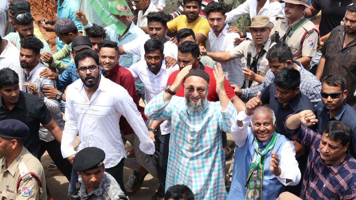AIMIM candidate for Dumri bypoll booked for 'pro-Pakistan' slogan ... AIMIM candidate for Dumri bypoll booked for 'pro-Pakistan' slogan ...