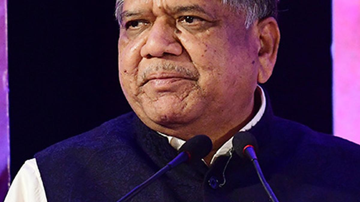 Jagadish Shettar says BJP put pressure on Yediyurappa to speak against ...