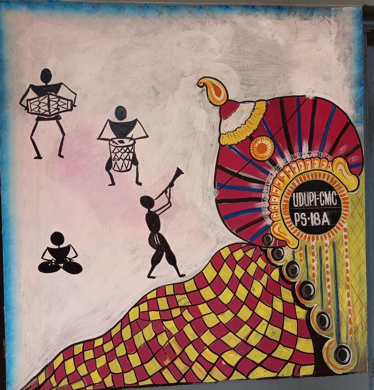 Warli, Kambala, Yakshagana paintings beckon voters to polling booths in ...