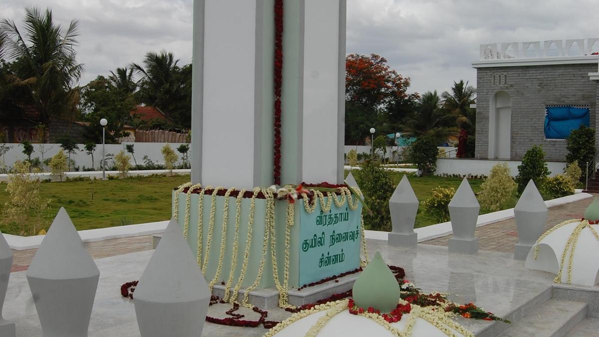 Kuyili: the warrior in queen Velu Nachiyar’s army - The Hindu