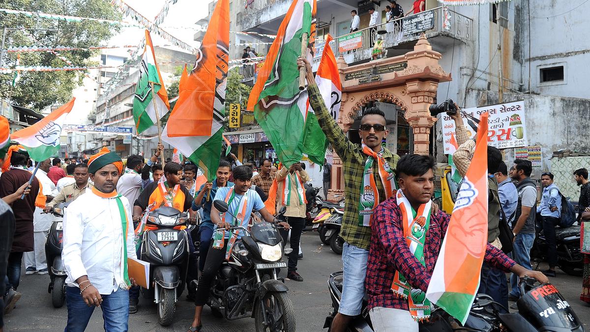 Campaigning for the second phase of voting draws to a close in Gujarat ...