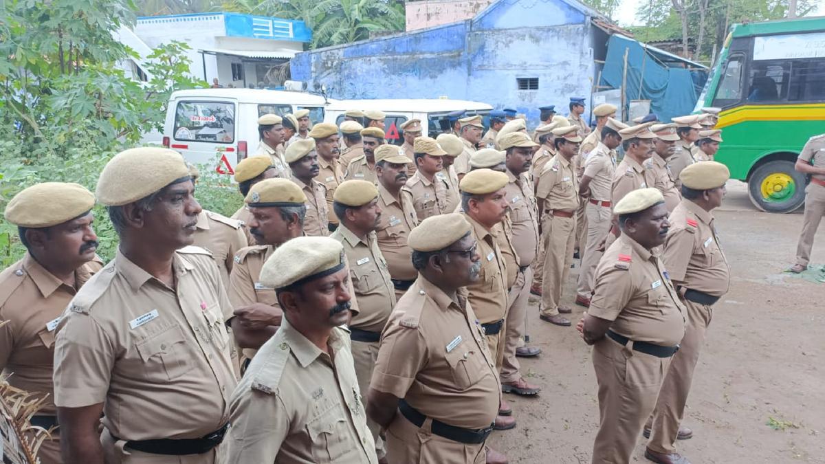 Govt. notifies Tamil Nadu Police (Reforms) Rules, 2022 - The Hindu