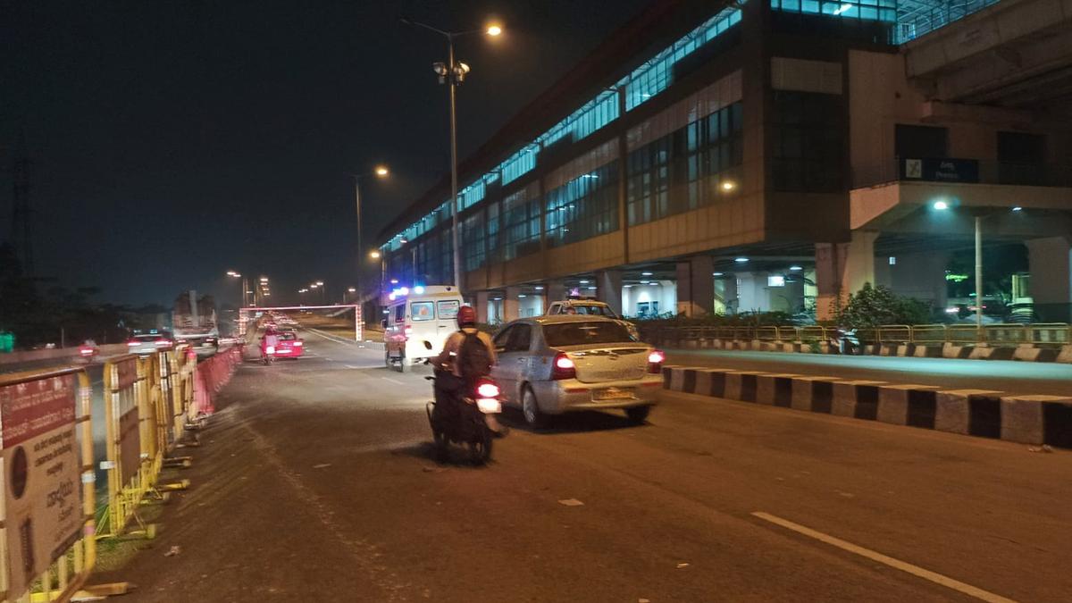 Light motor vehicles allowed on Goraguntepalya flyover - The Hindu
