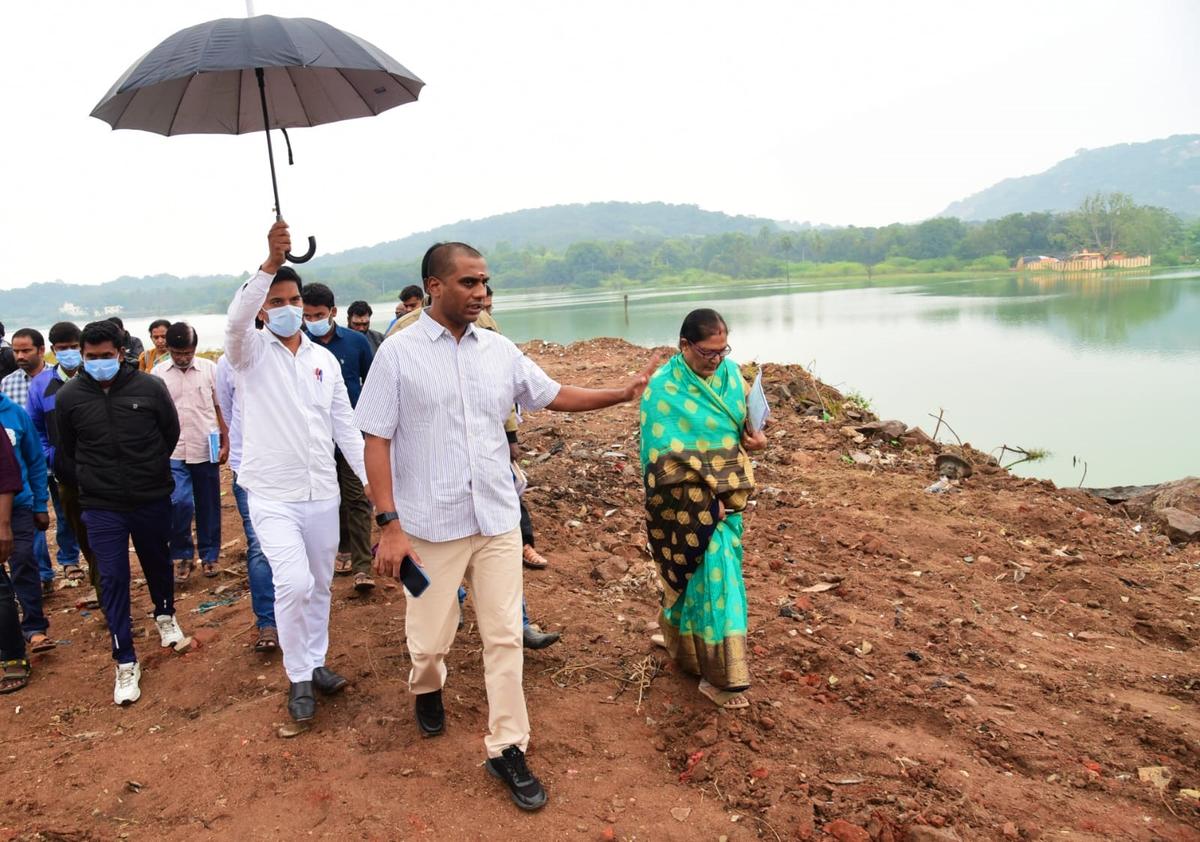 ‘Mandous’ brings unabated rain to South coastal Andhra Pradesh - The Hindu