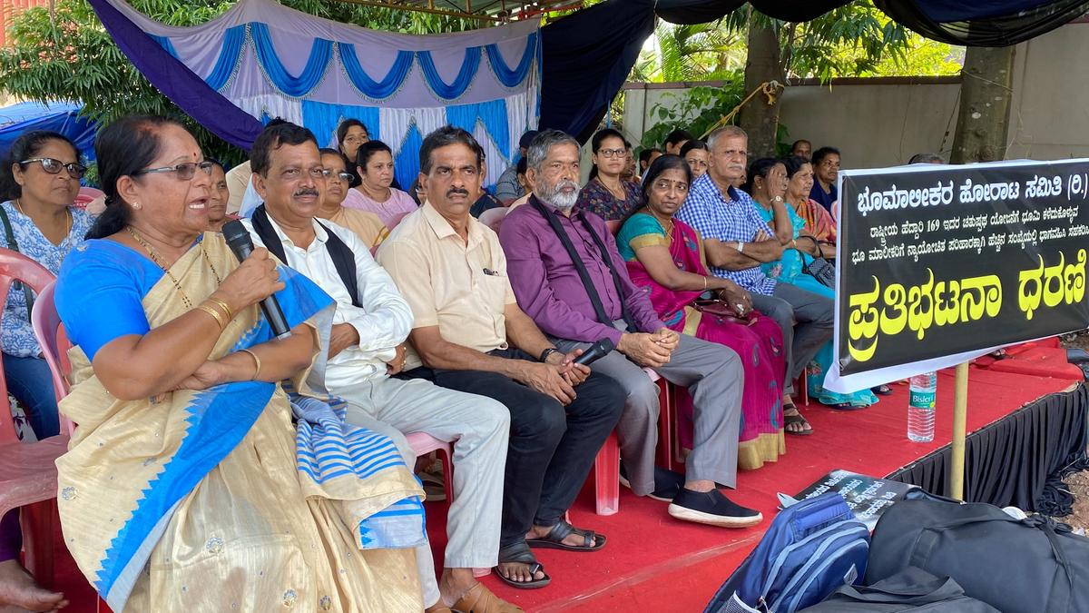 NH 169 Bhoo Malikara Horata Samiti to hold protests at DC office ...