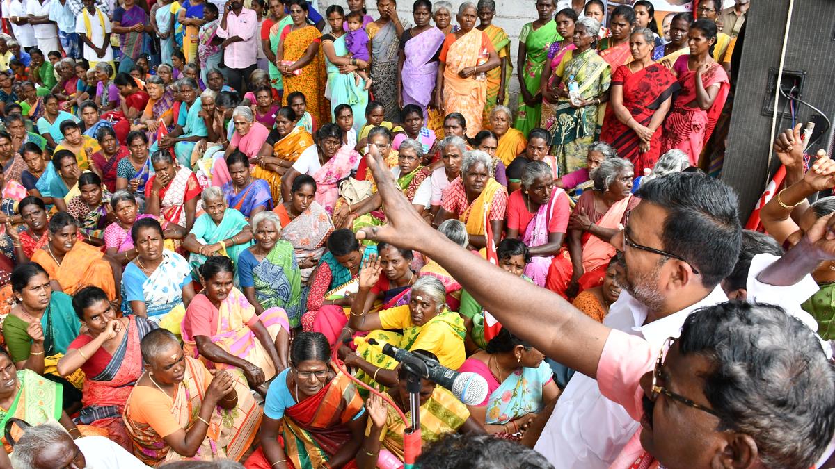 Lost data of unorganised sector workers welfare board should be ...