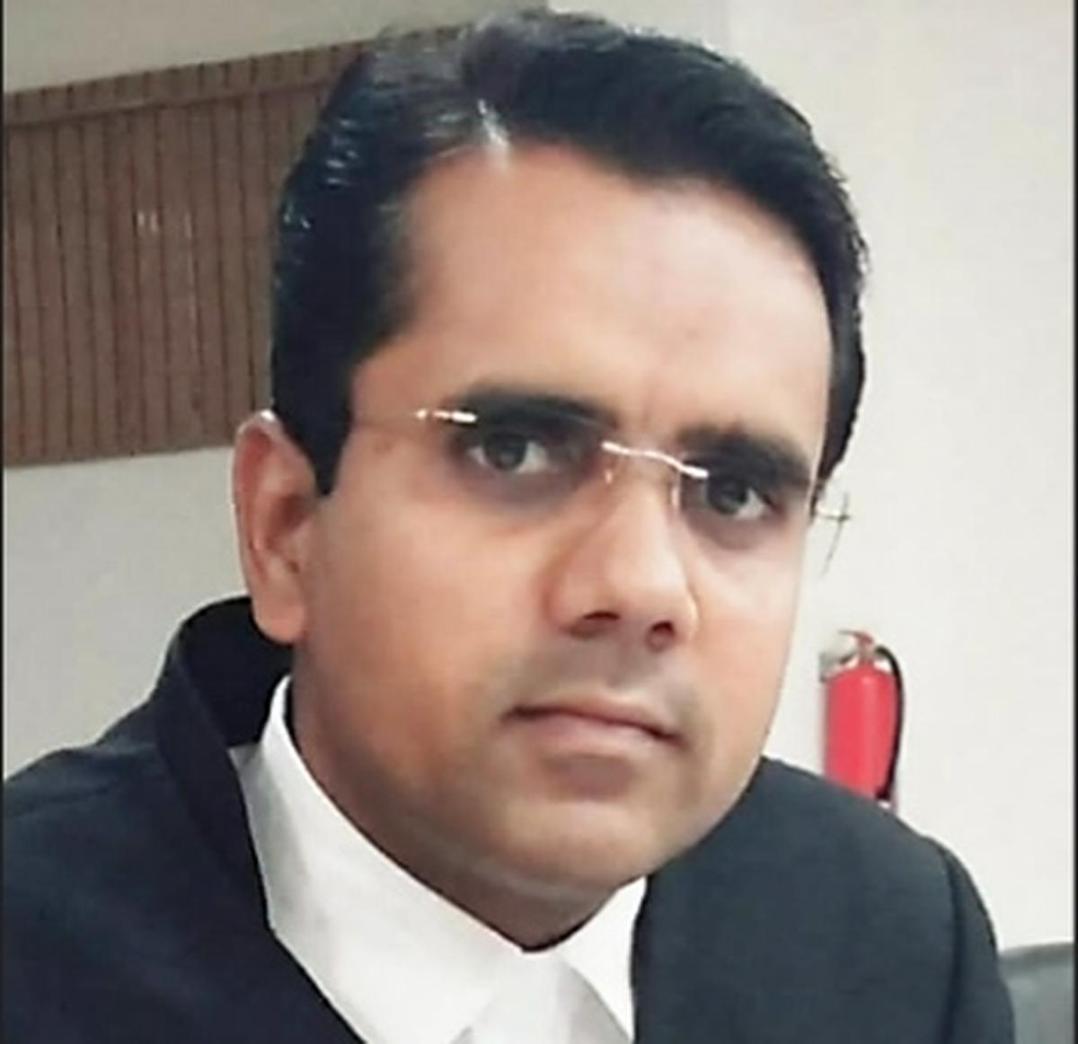 Driver proves his innocence after seven-year legal battle - The Hindu