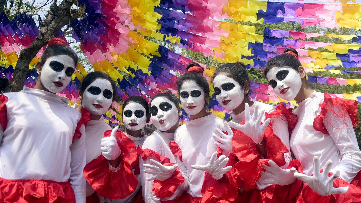 At NIT-C’s Ragam ‘23, a mix of traditional and modern on Day 2 - The Hindu