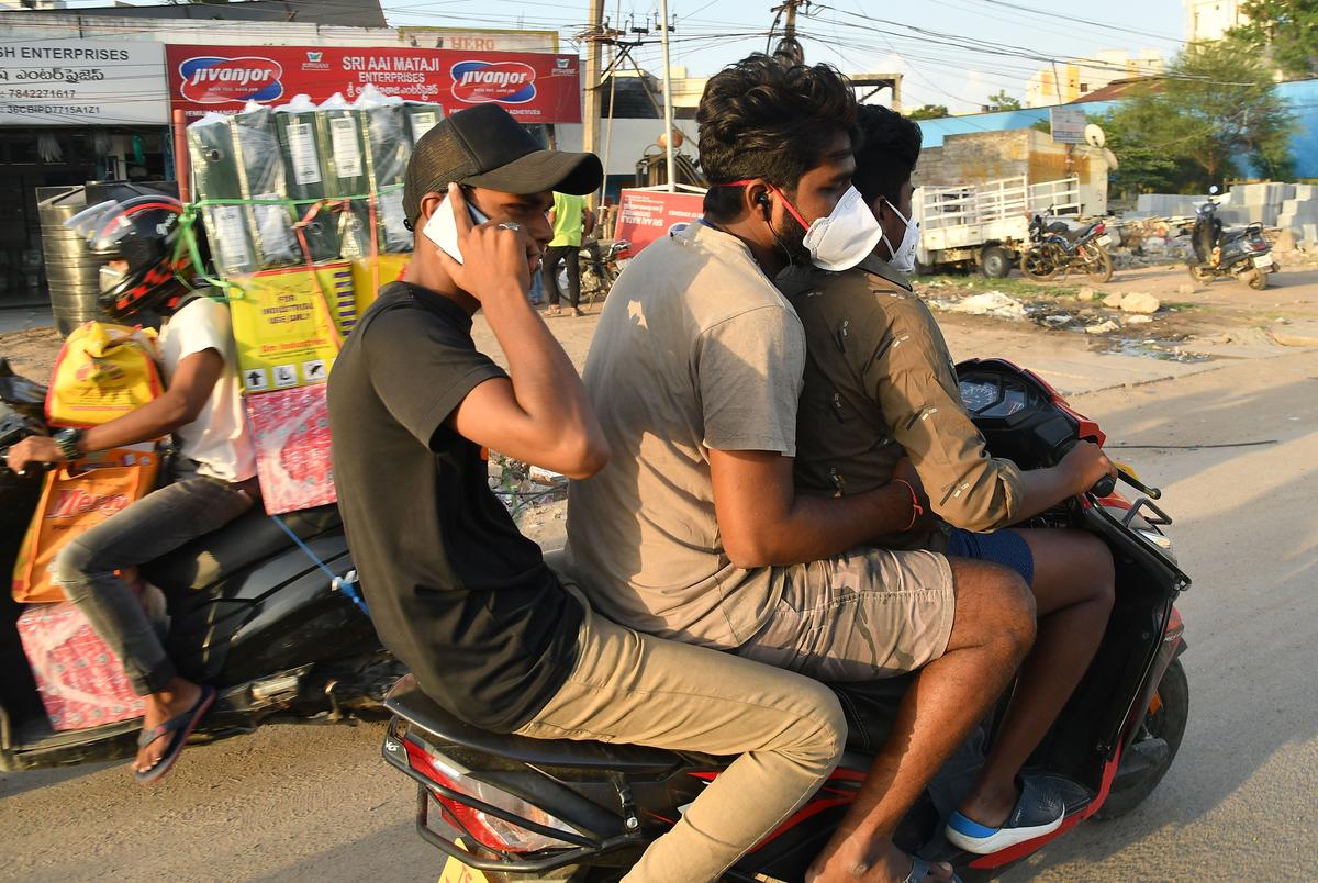 Hyderabad Traffic Police to launch drive against triple riding, wrong ...