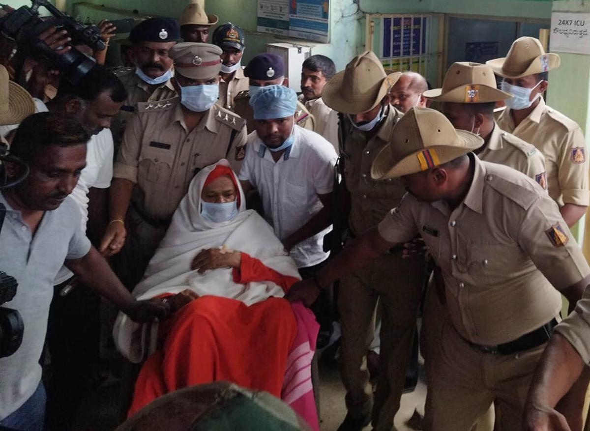Karnataka seer sent to police custody till September 5 - The Hindu