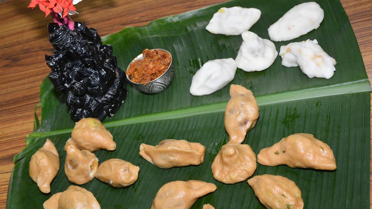 From modak and laddoo to puran poli and amti, the traditional Ganesh ...