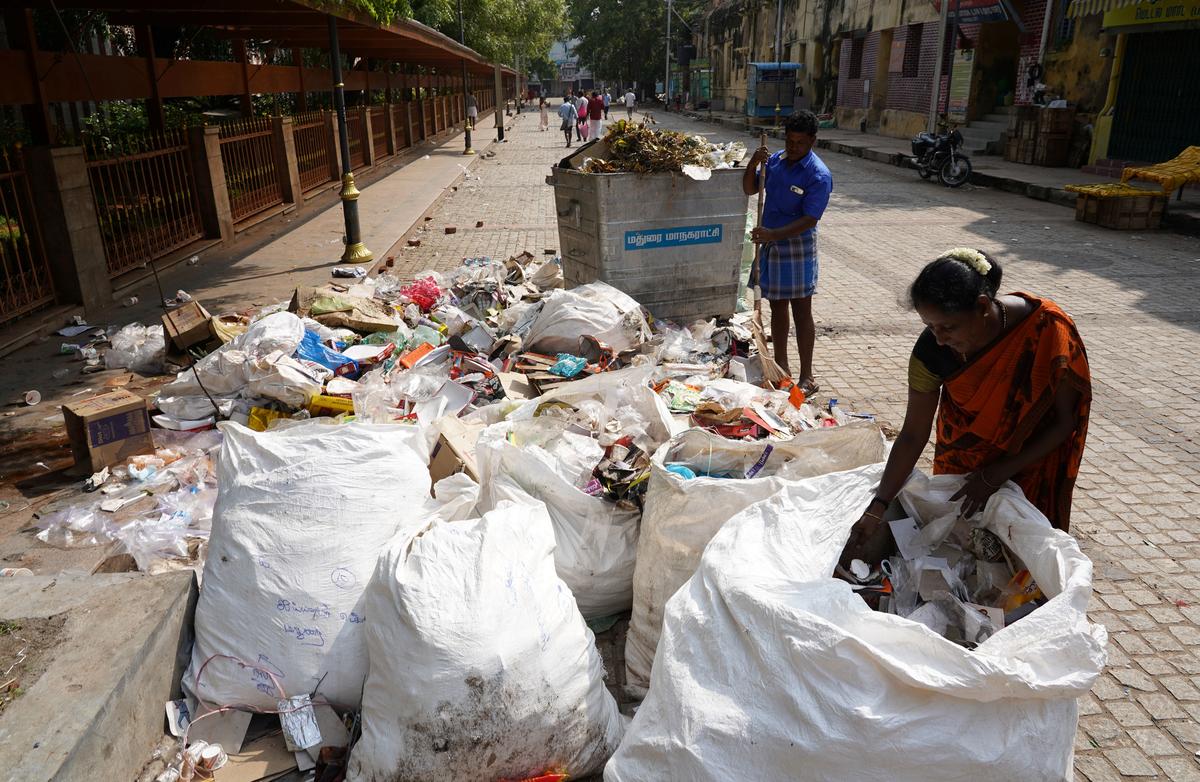 Madurai Corporation clears 137 tonnes of excess waste post-Deepavali ...