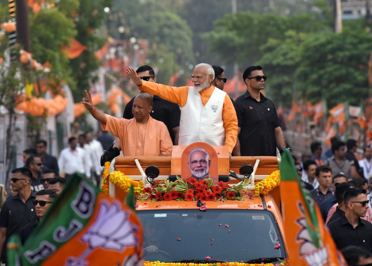 Watch | PM Narendra Modi’s roadshow in Varanasi - The Hindu