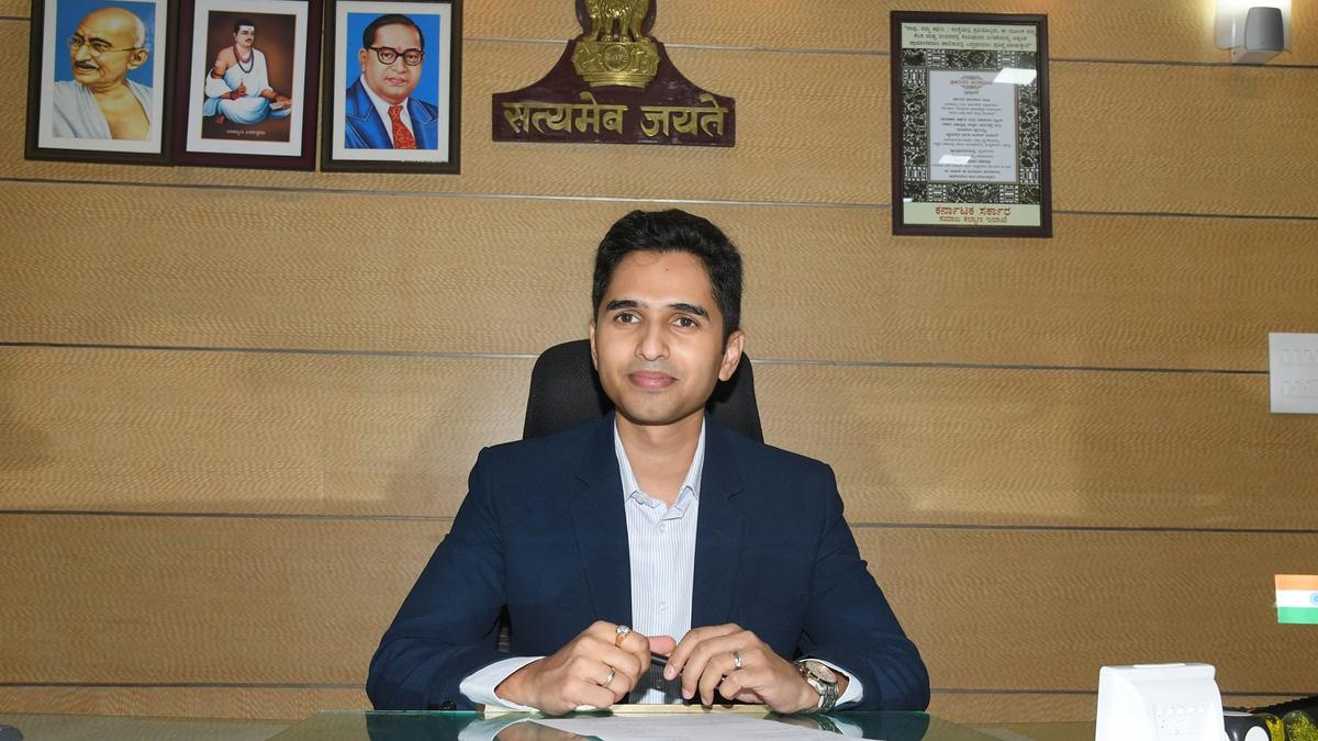 Mohammad Roshan is Deputy Commissioner of Belagavi - The Hindu