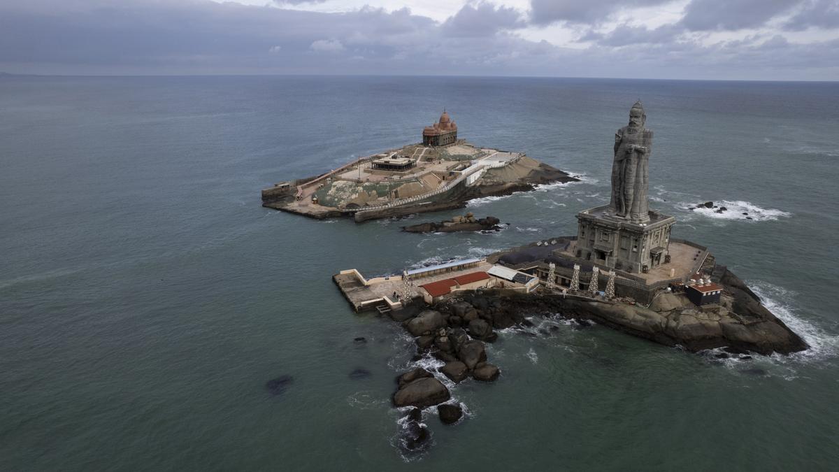 Tourist spots packed in Kanniyakumari - The Hindu