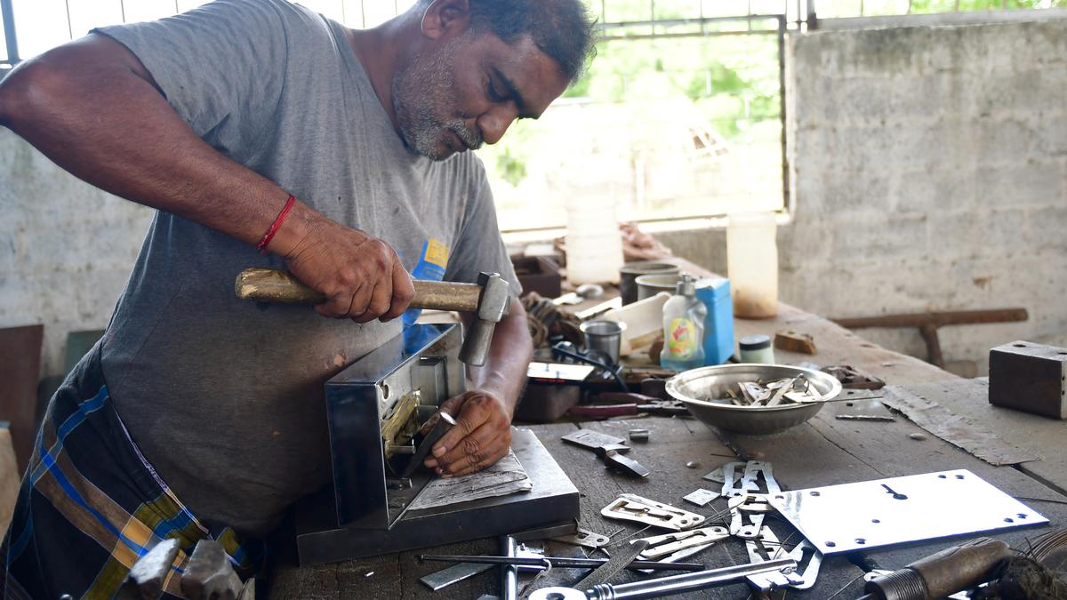 His Dindigul locks secure Tirupati temple doors - The Hindu