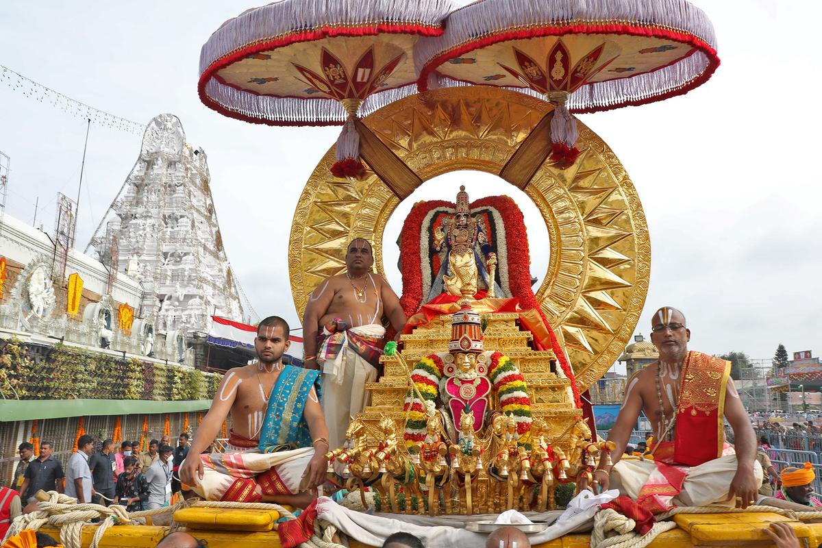 Fervour marks Surya Prabha vahanam procession - The Hindu
