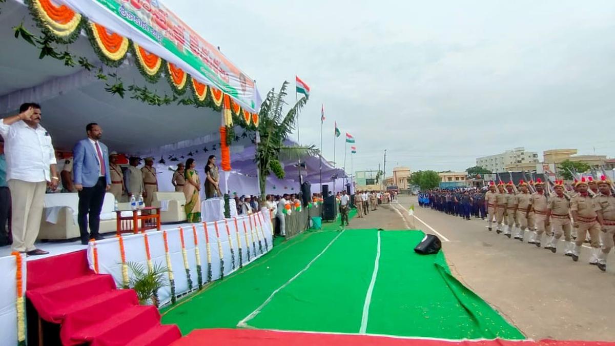 Top priority to early completion of Vamsadhara Phase-2 project: Botcha ...