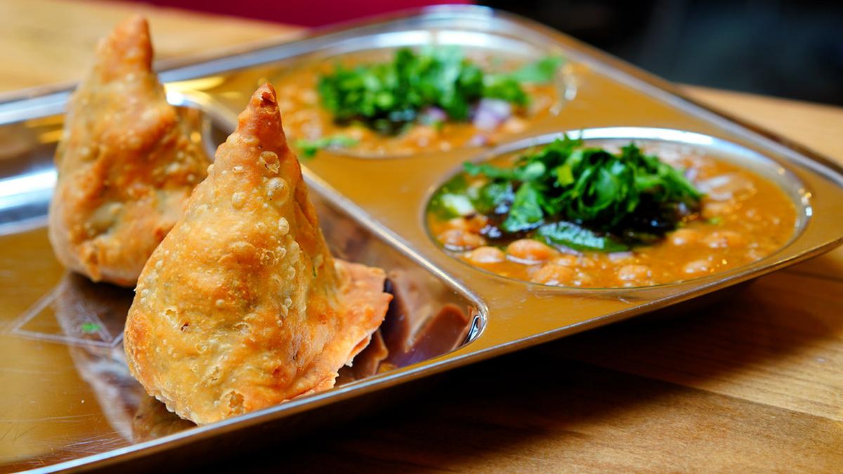 Samosa to get a reality check with government order on sugar and fat ...