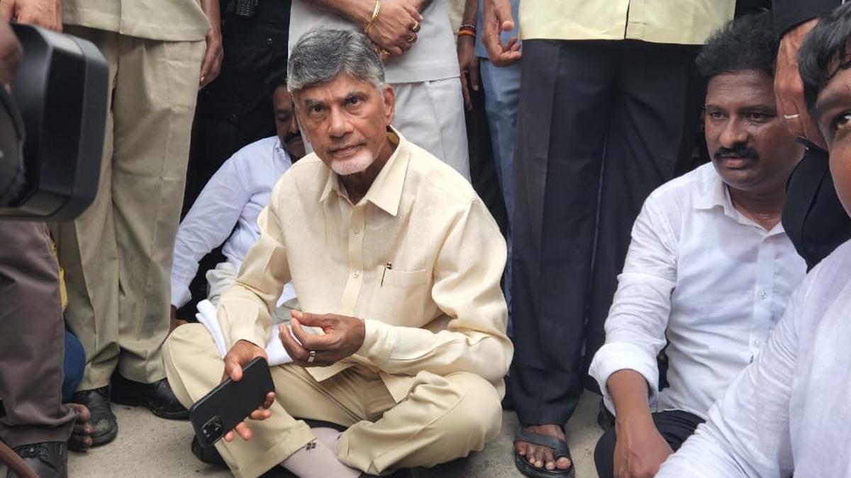 Chandrababu Naidu’s visit to A.P.’s Kuppam marred by tension; YSRCP workers pull down Anna ...