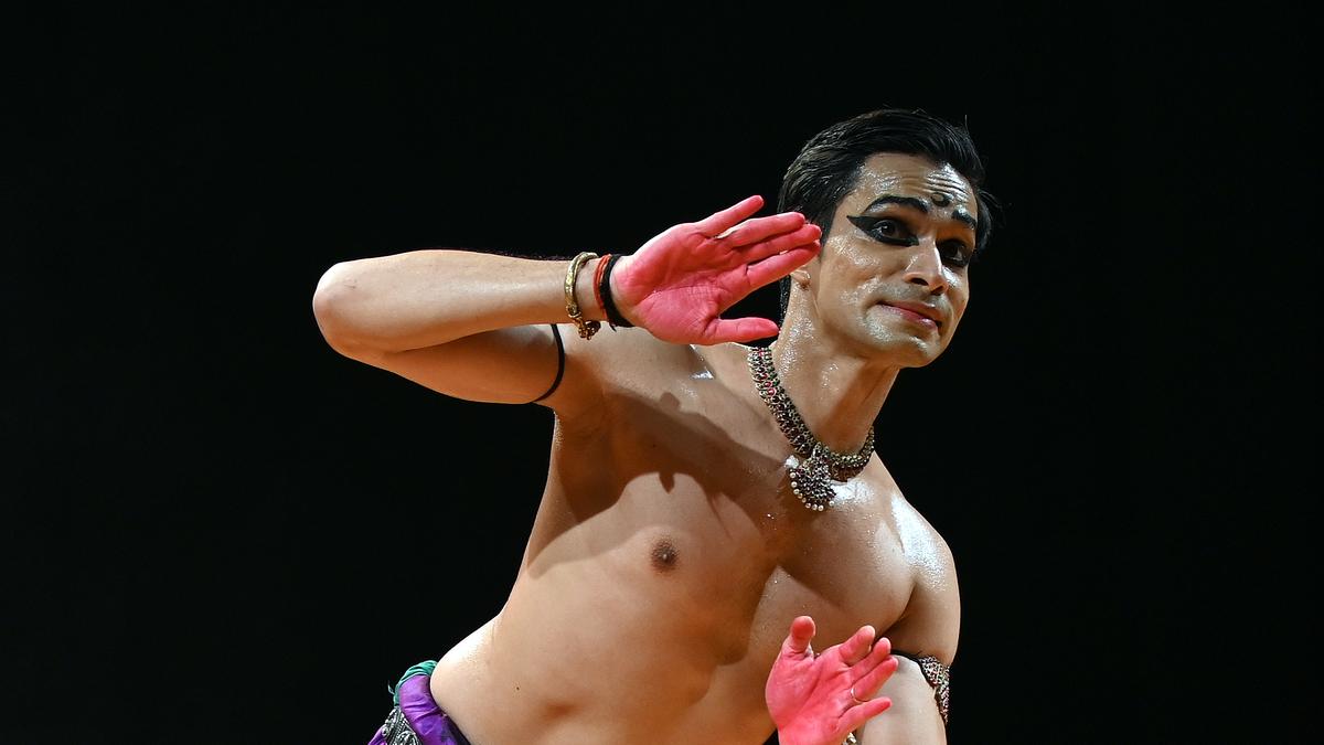 Adithya PV’s goes on a personal quest in his Bharatanatyam recital ...