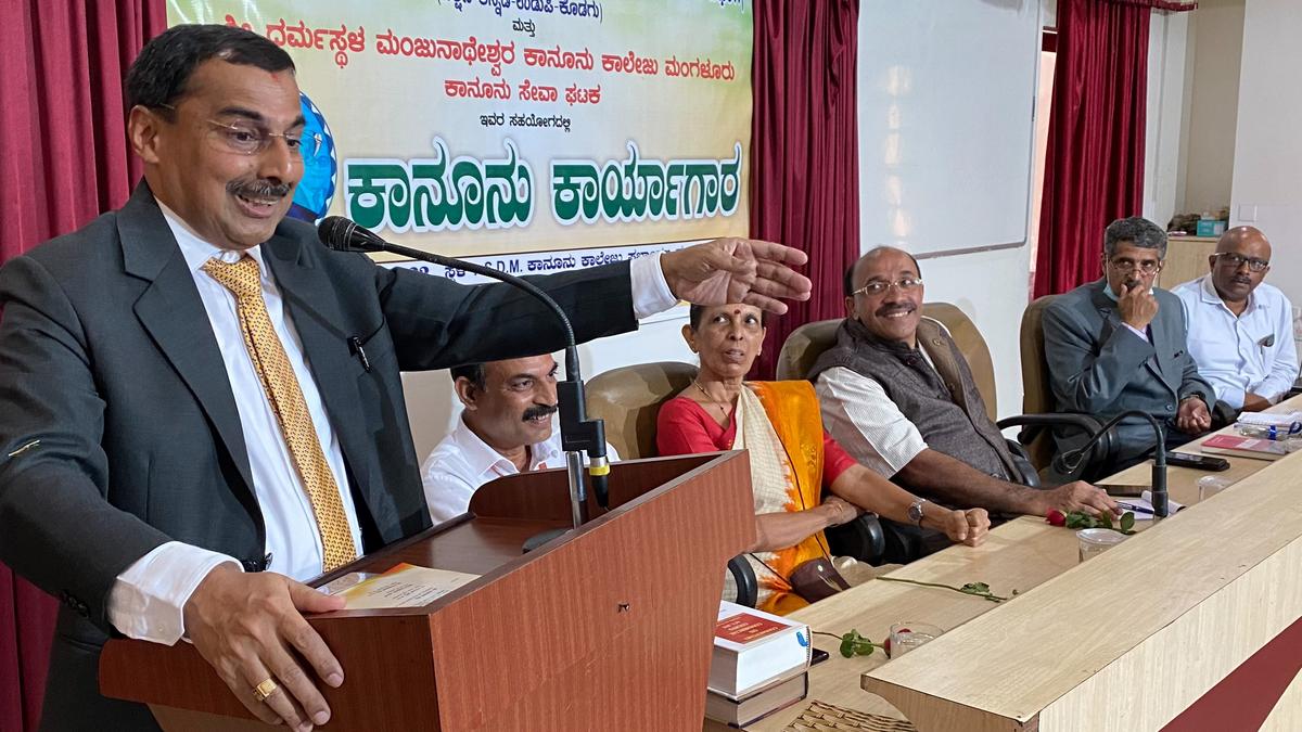 Lawyers should adopt new approach to solve problems plaguing society ...