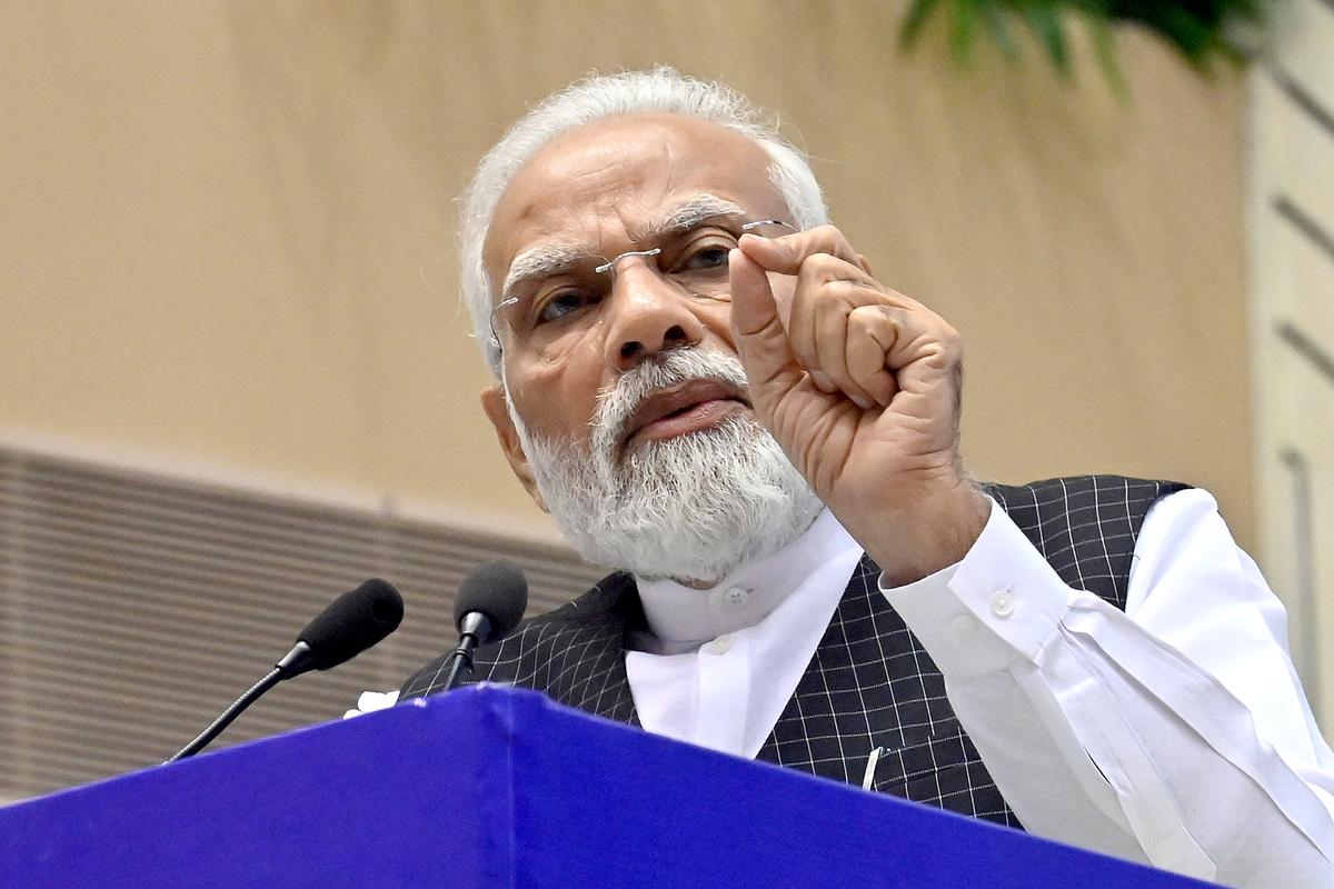 Karan Thapar and the death of the interrogative interview - The Hindu