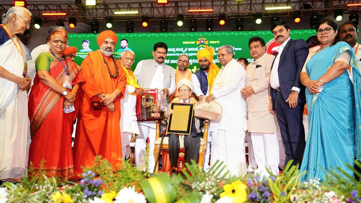 Basava Jayanti, Sharana Vaibhava celebrated at Kudala Sangama - The Hindu