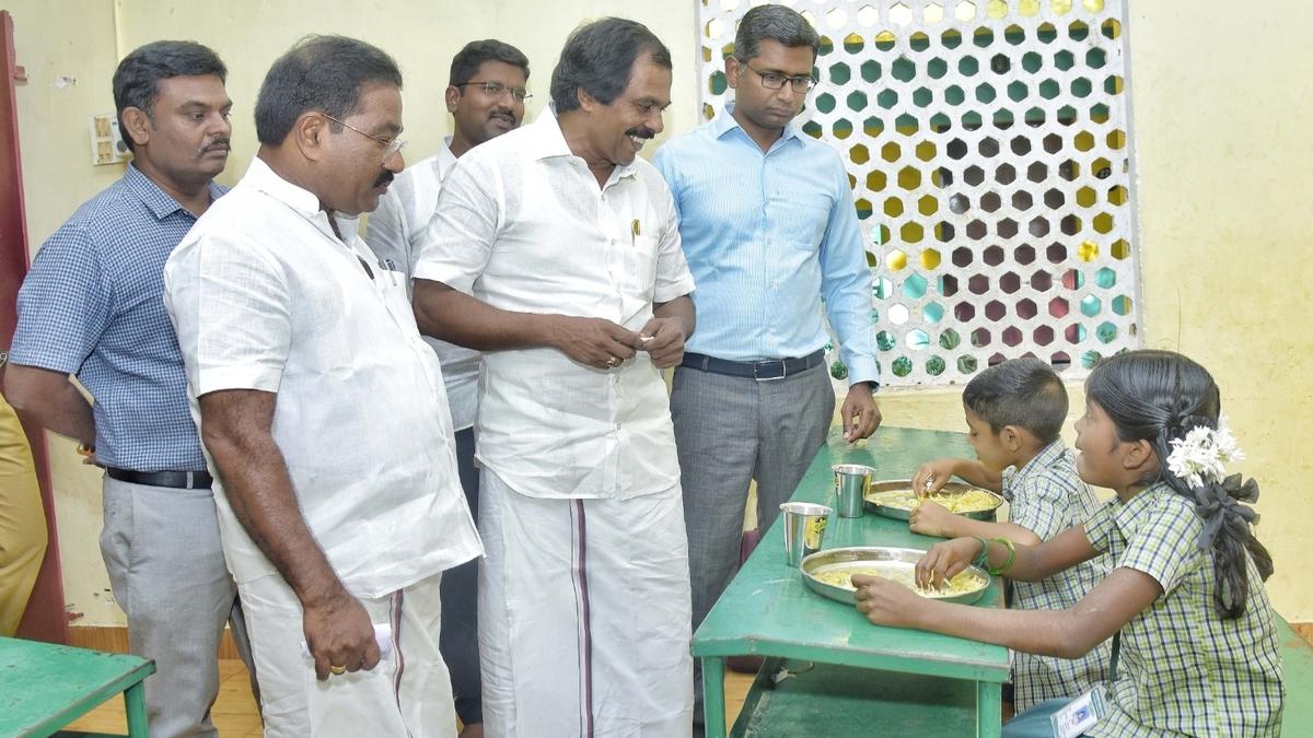 Minister Mano Thangaraj reviews implementation of TN CM’s Breakfast ...