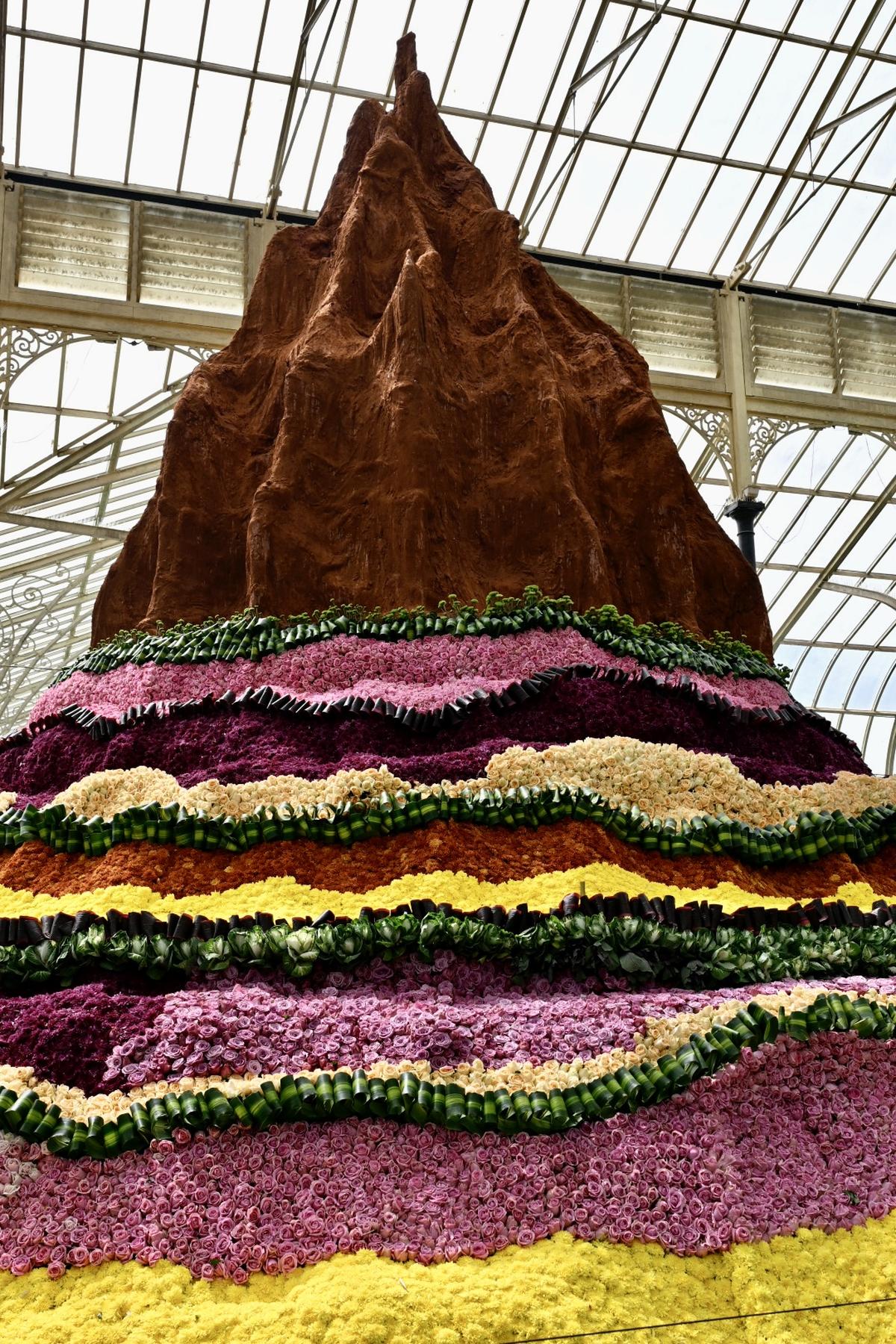 When flowers tell the story of Valmiki Ramayana - The Hindu