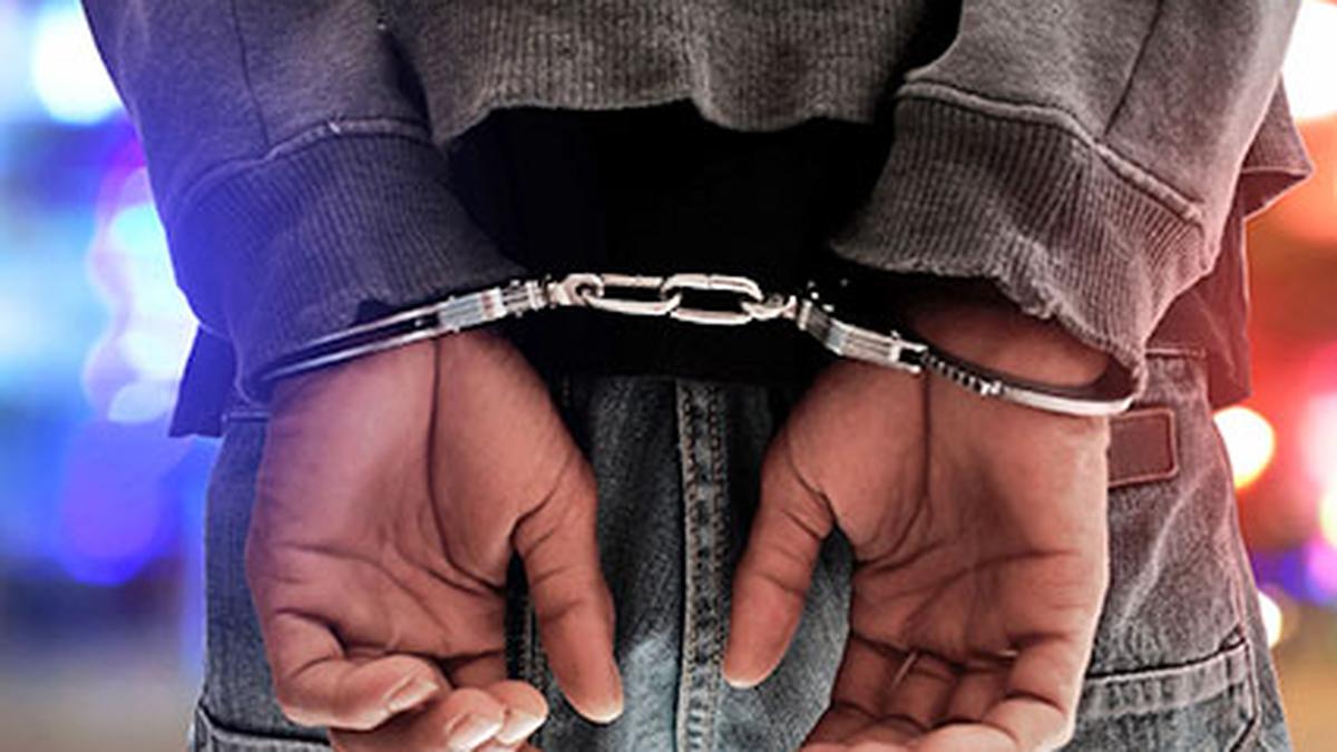 Man held for stealing valuables worth ₹90 lakh from south Delhi Greater ...