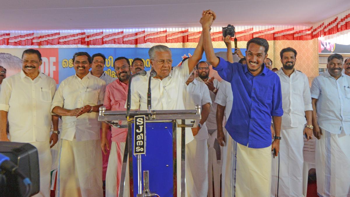 CM sidesteps corruption charges and attacks Congress-BJP ‘anti-secular ...