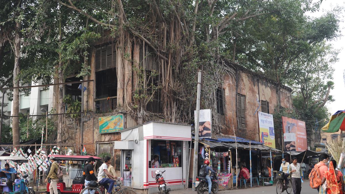 Restoration of French heritage at Chandernagore moving forward nicely ...