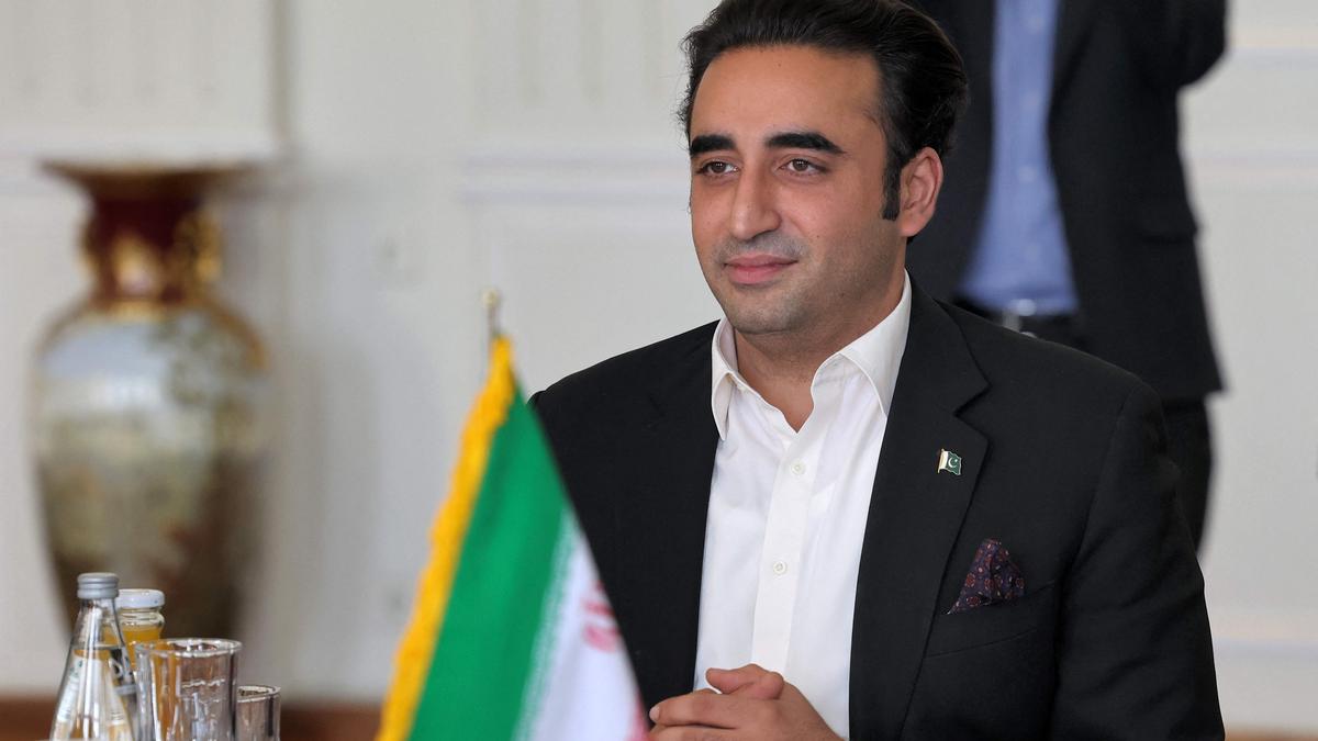 Pakistan’s Foreign Minister makes a pitch for re-engagement with India ...