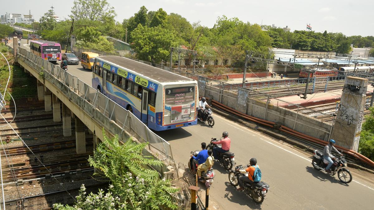 Work on second stage of overbridge near Tiruchi Junction to begin ...