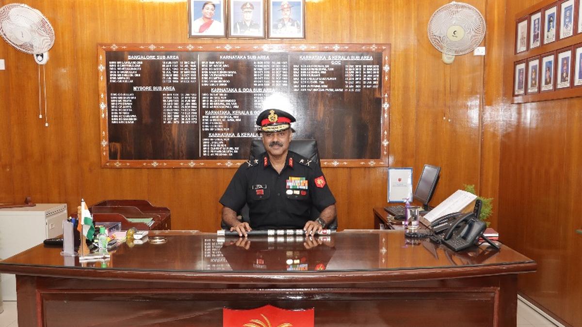 Major General V.T. Mathew takes charge as GOC for Karnataka and Kerala ...