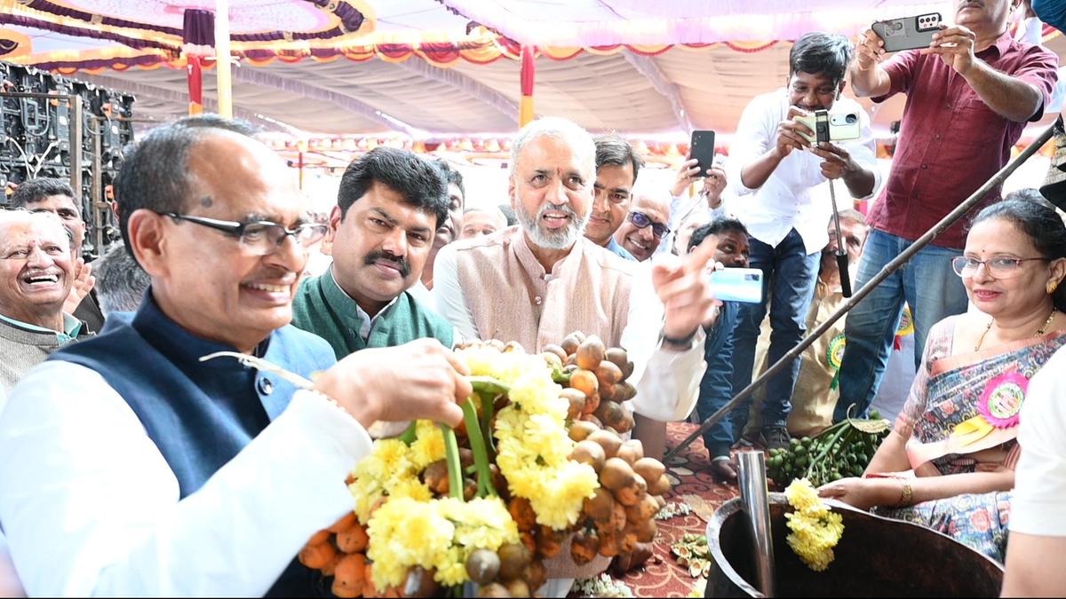 Union Minister Shivraj Singh Chouhan assures areca growers of allaying ...