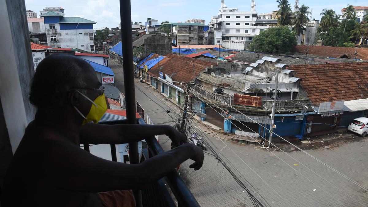 Cochin Talkies, chronicling a city’s past through memories - The Hindu