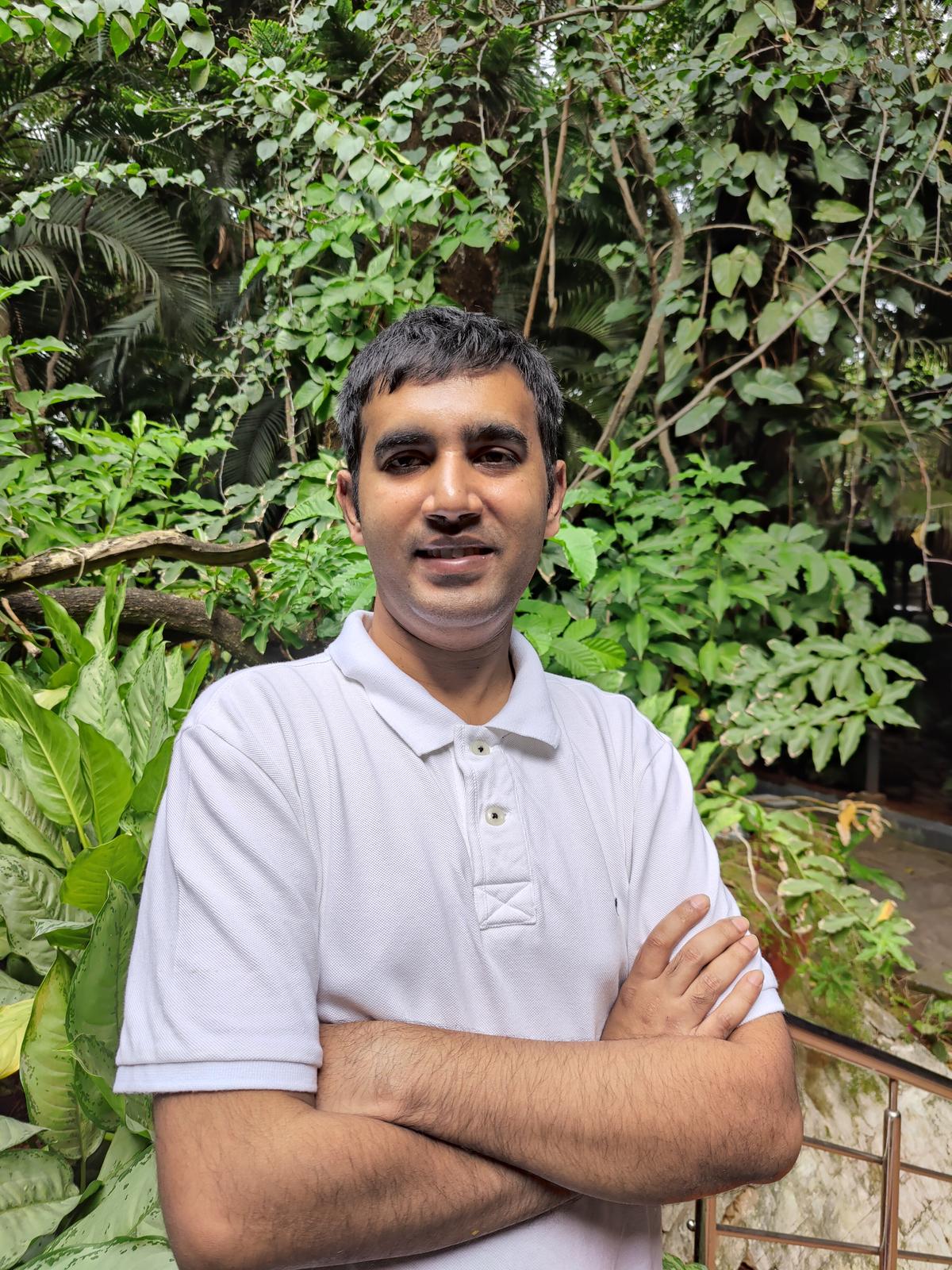 Capturing thoughts in colour: Artists Ashu Gupta, Shoeb Dastagir - The ...