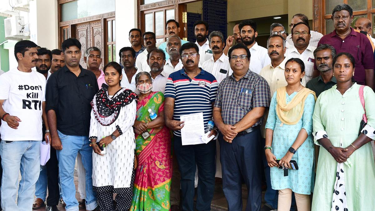 RTI activists demand prompt response from Public Information Officers ...