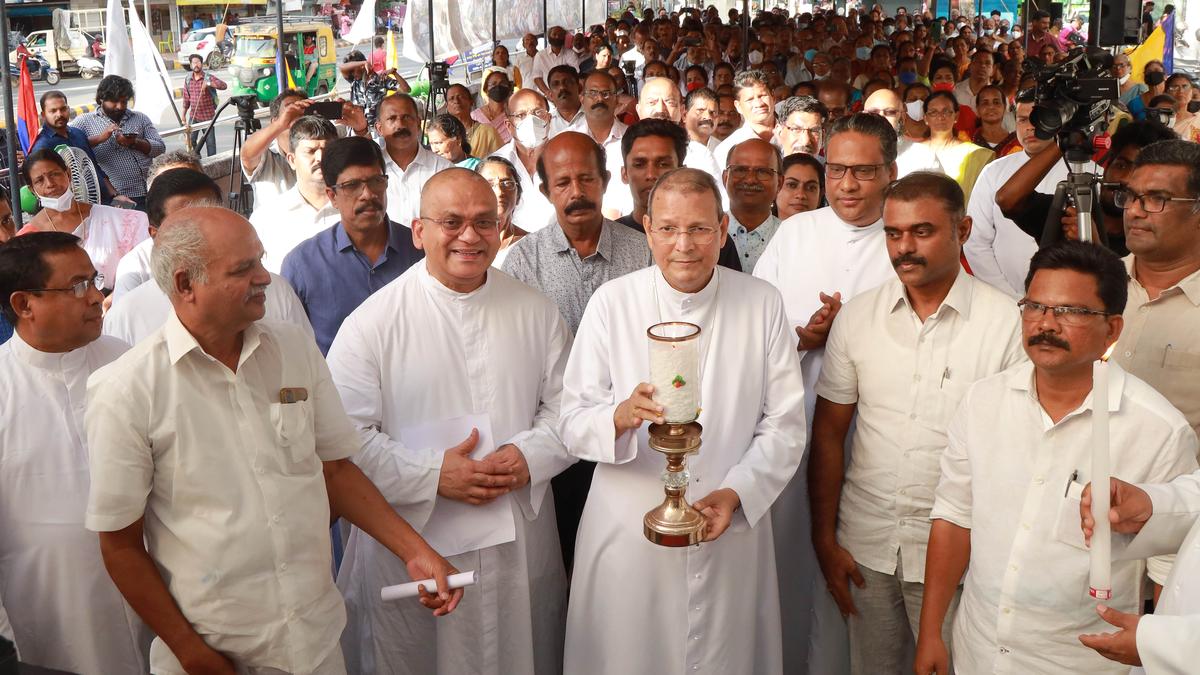 Govt. must not ignore problems faced by coastal communities: Varapuzha ...