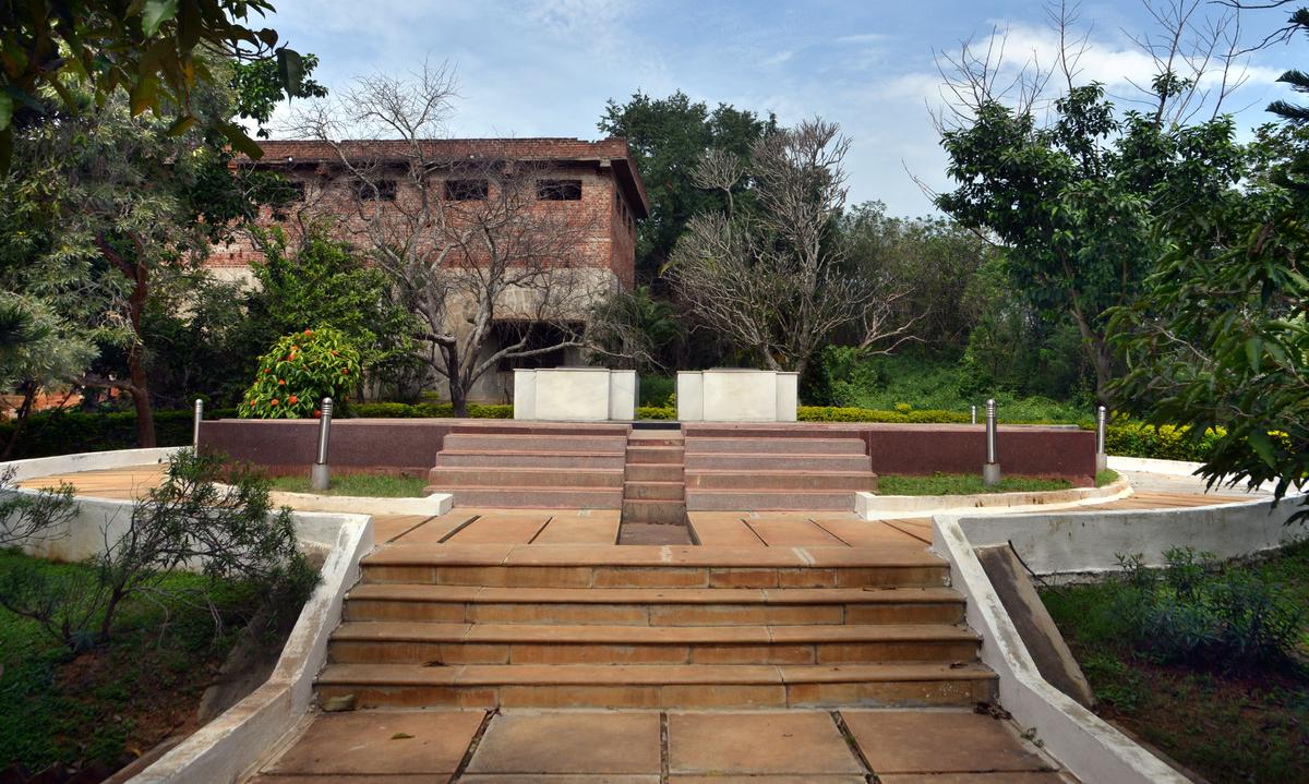 5 destinations in Karnataka proposed for iconic tourism centre ...