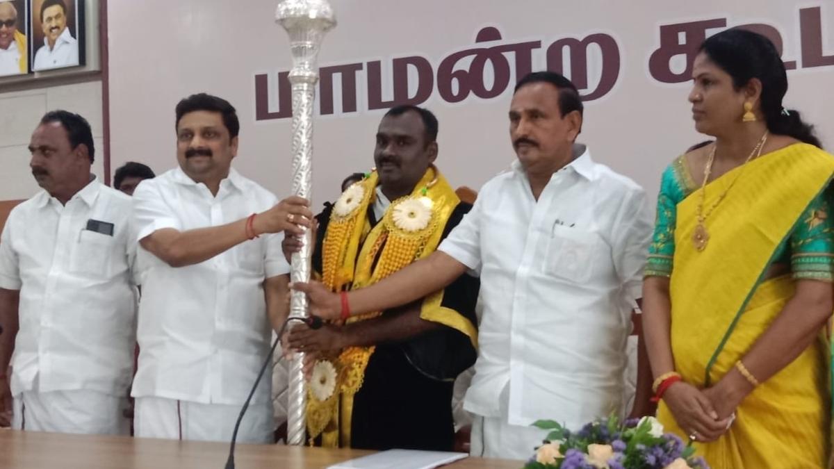 91 resolutions passed in first council meeting of Namakkal Corporation ...