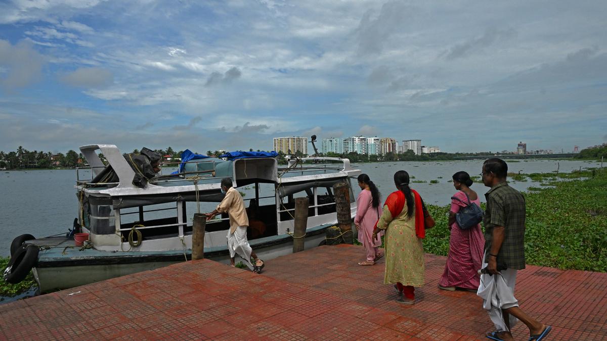 Call to reintroduce ferry in Fort Kochi-Vypeen corridor gathers ...