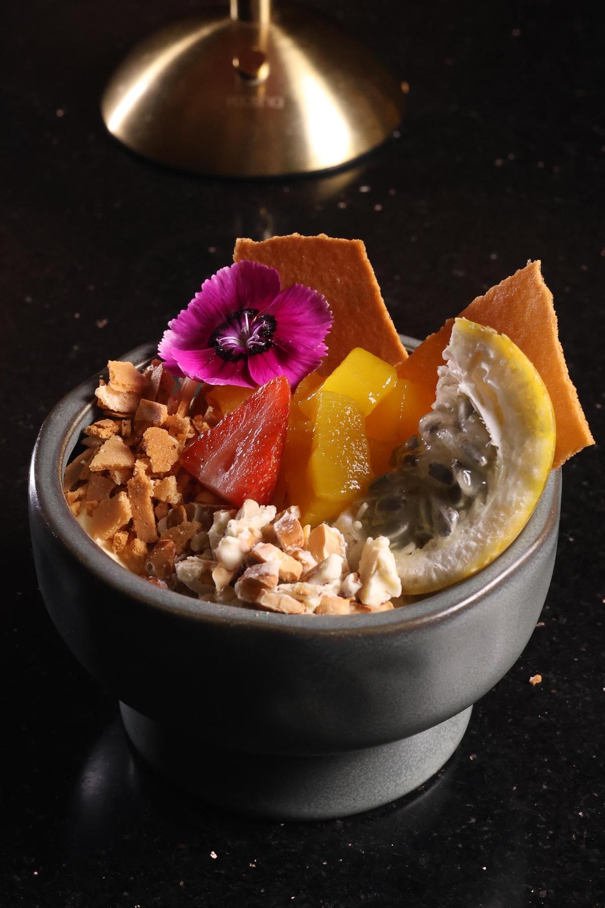 Modern-day banquets come alive at Gladia - The Hindu