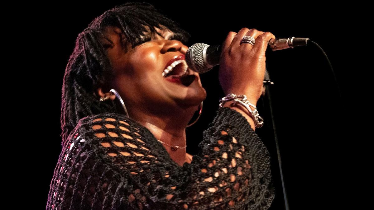 Star blues singer Shemekia Copeland to perform in Mumbai on February 14 ...