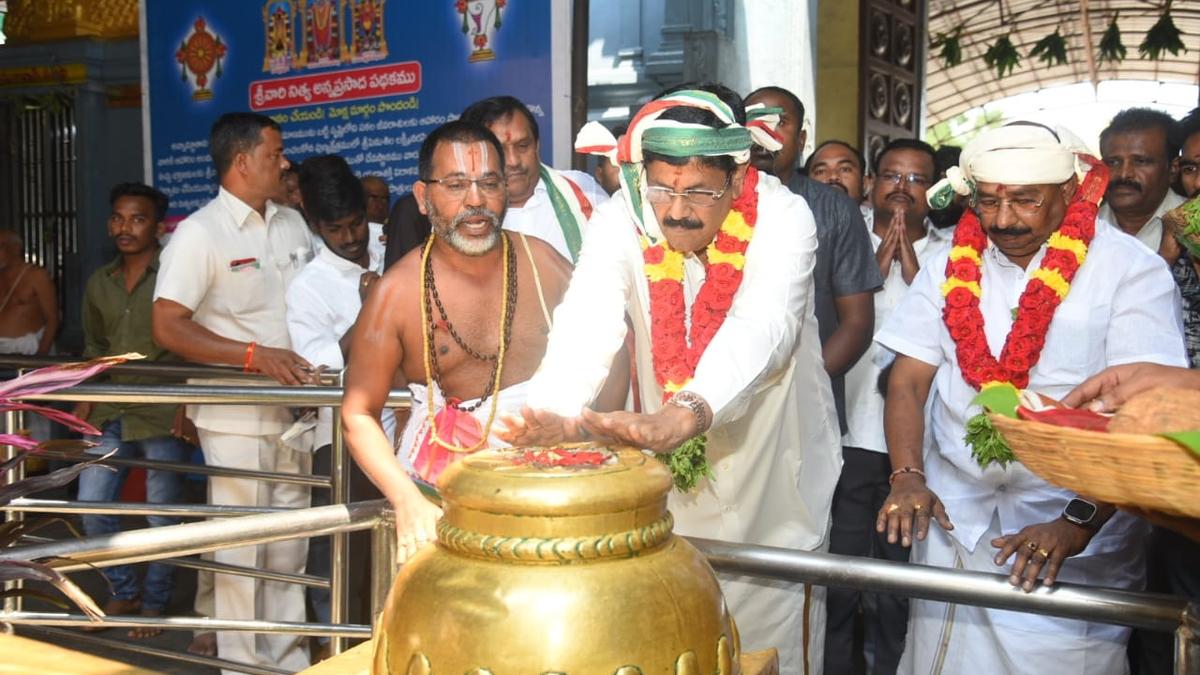 Penchalakona temple to be developed in phased manner, says Endowments ...